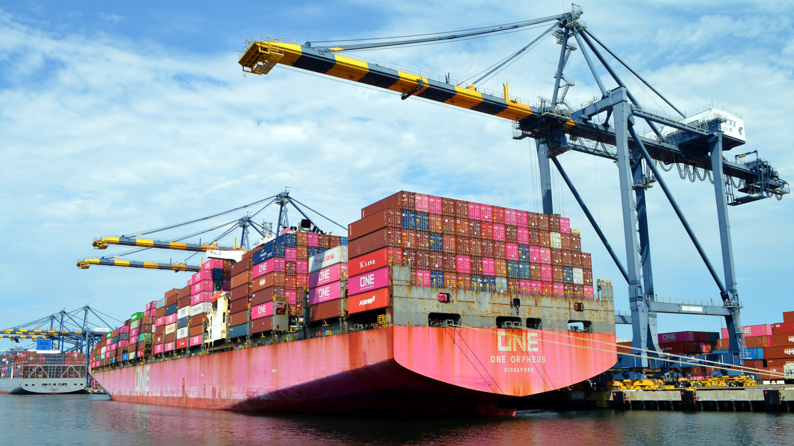 Port of Los Angeles Boat Tour: Event Highlights and Photos - AIR CRE
